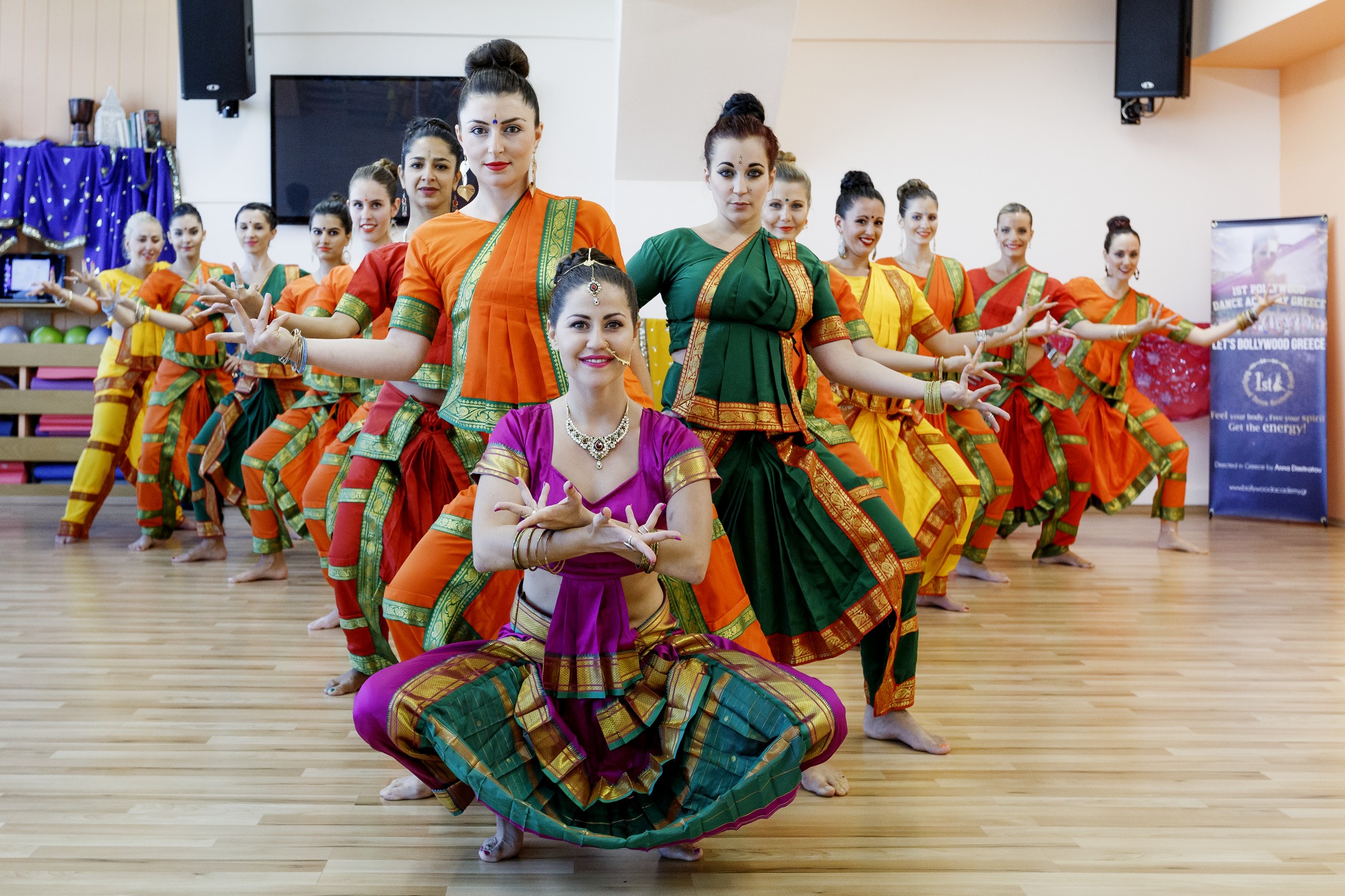 About us - 1st Bollywood Dance Academy Greece