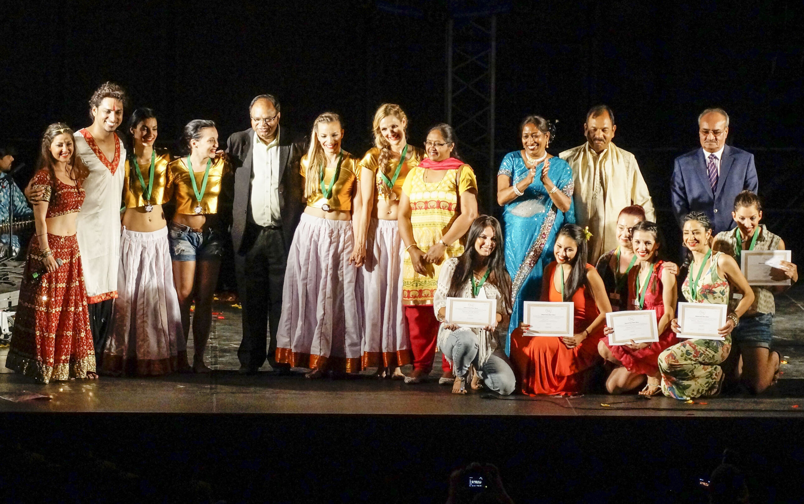 Dance Diplomas - 1st Bollywood Dance Academy Greece