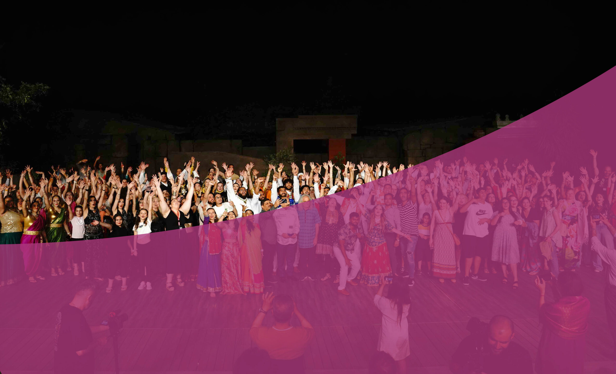 1st Bollywood Dance Academy Greece Εδώ που ο ρυθμός και η χαρά ενώνονται!